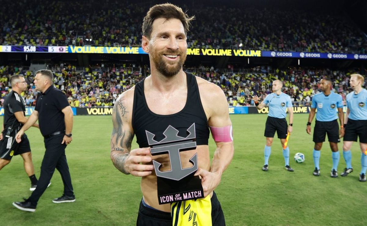 Lionel Messi breaks historic Argentina record after winning ninth ...