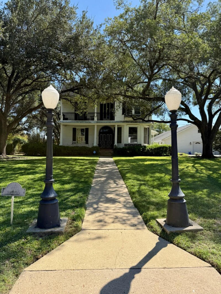 Gonzales, TX Attractions and Its Ties to Texas History