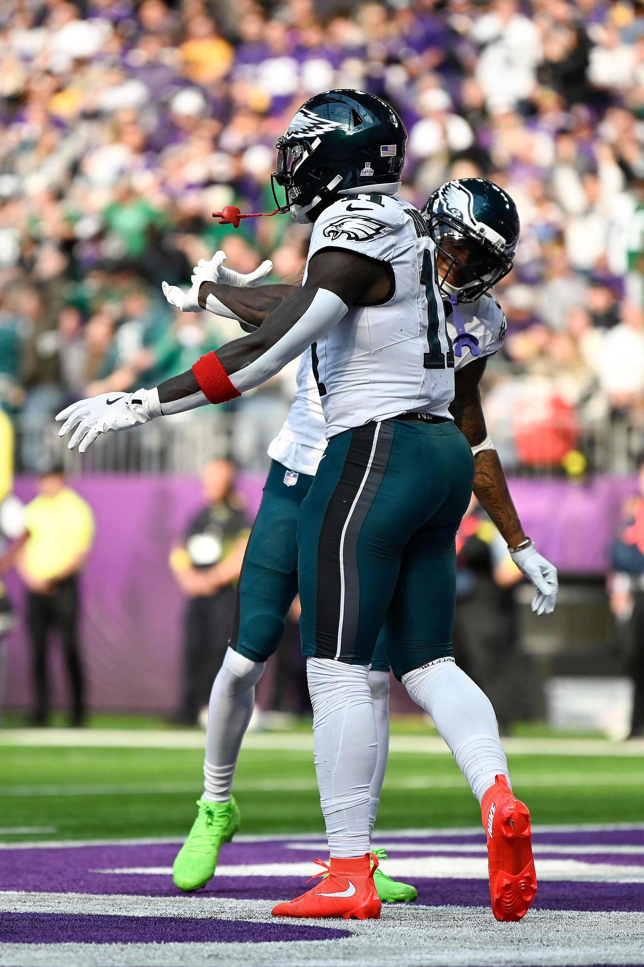 Eagles trade rumors, updates for 2025 NFL trade deadline. After 3 ...