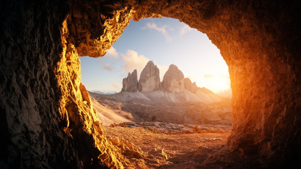 Scientists Discover a Secret Sealed Inside a Cave for 57,000 Years Was ...