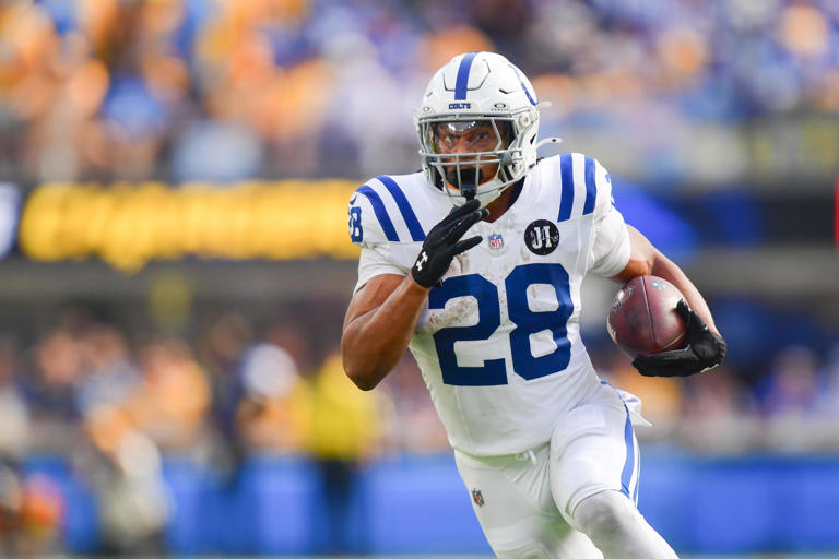 Indianapolis Colts vs. Los Angeles Chargers result: Jonathan Taylor has ...