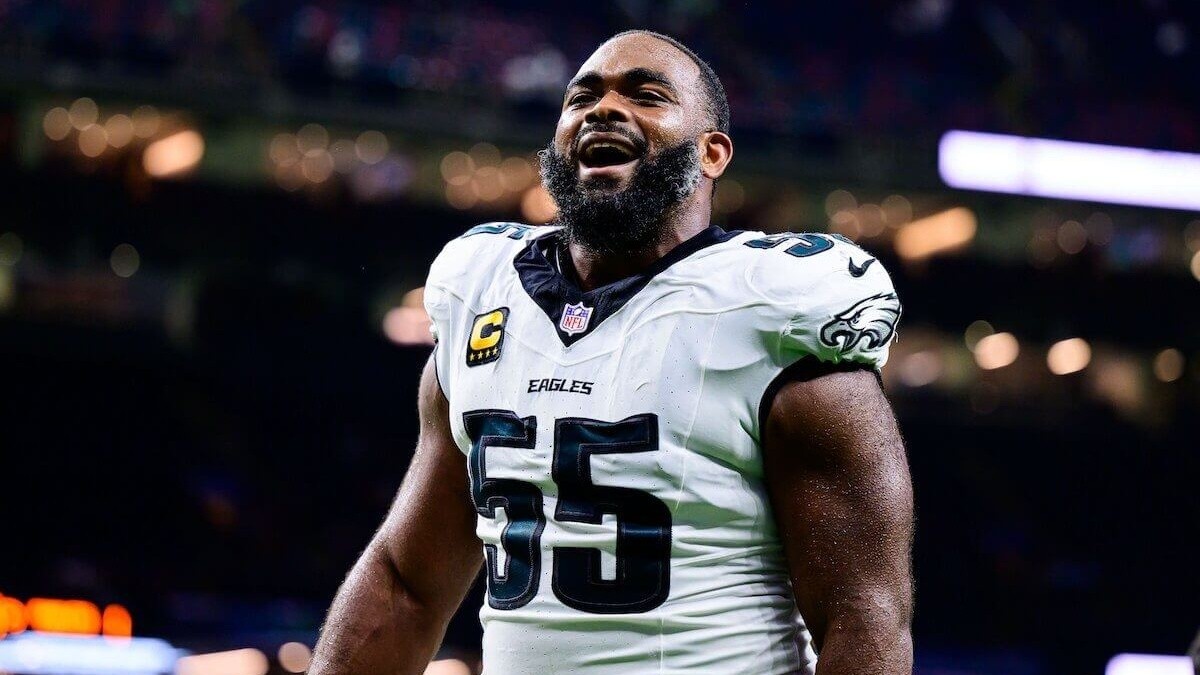 NFL: The Hero Returns! Brandon Graham Comes Out of Retirement and ...