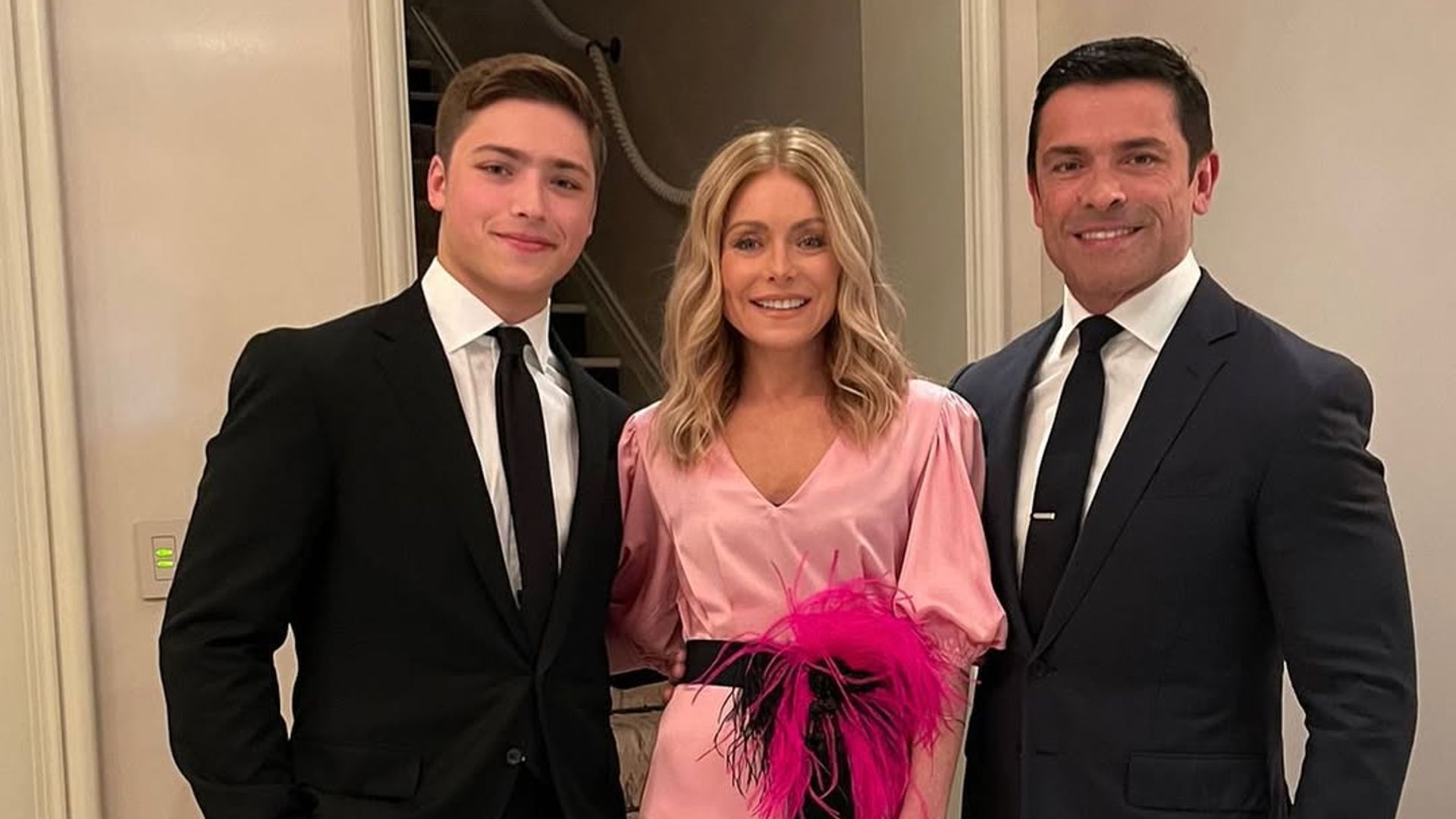 Kelly Ripa's son Joaquin shares rare public message in support of older ...