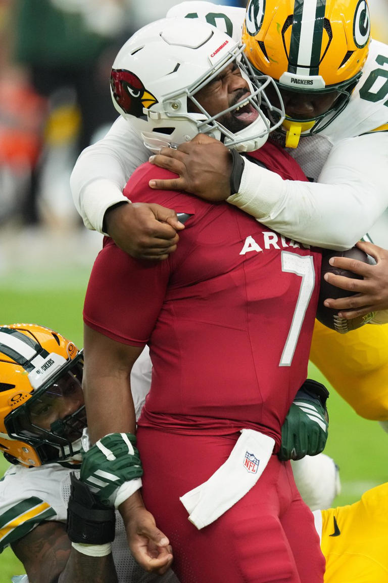 Cardinals' losing streak reaches 5 games with 27-23 loss to Packers
