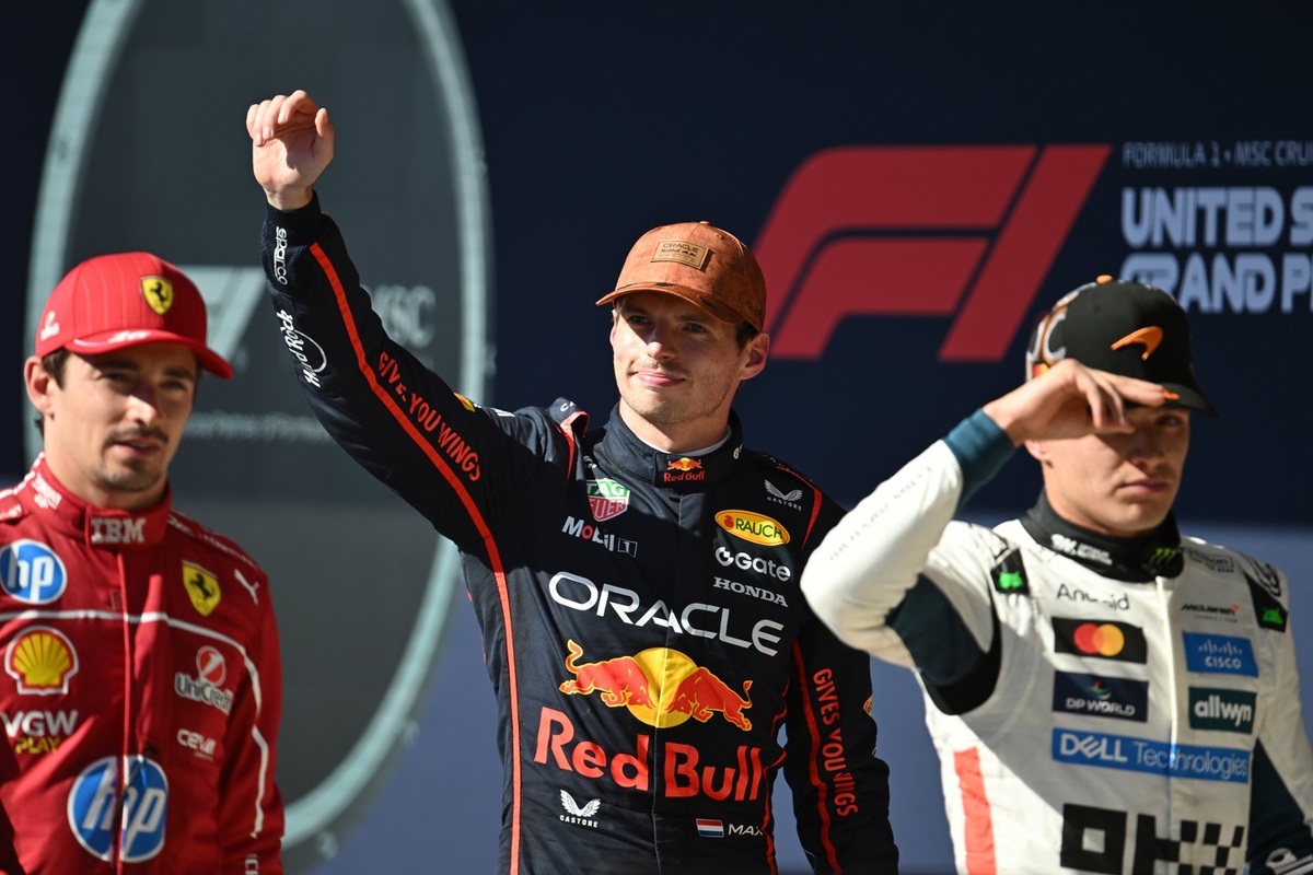 McLaren refuses to rule out favouring Piastri or Norris in F1 title ...