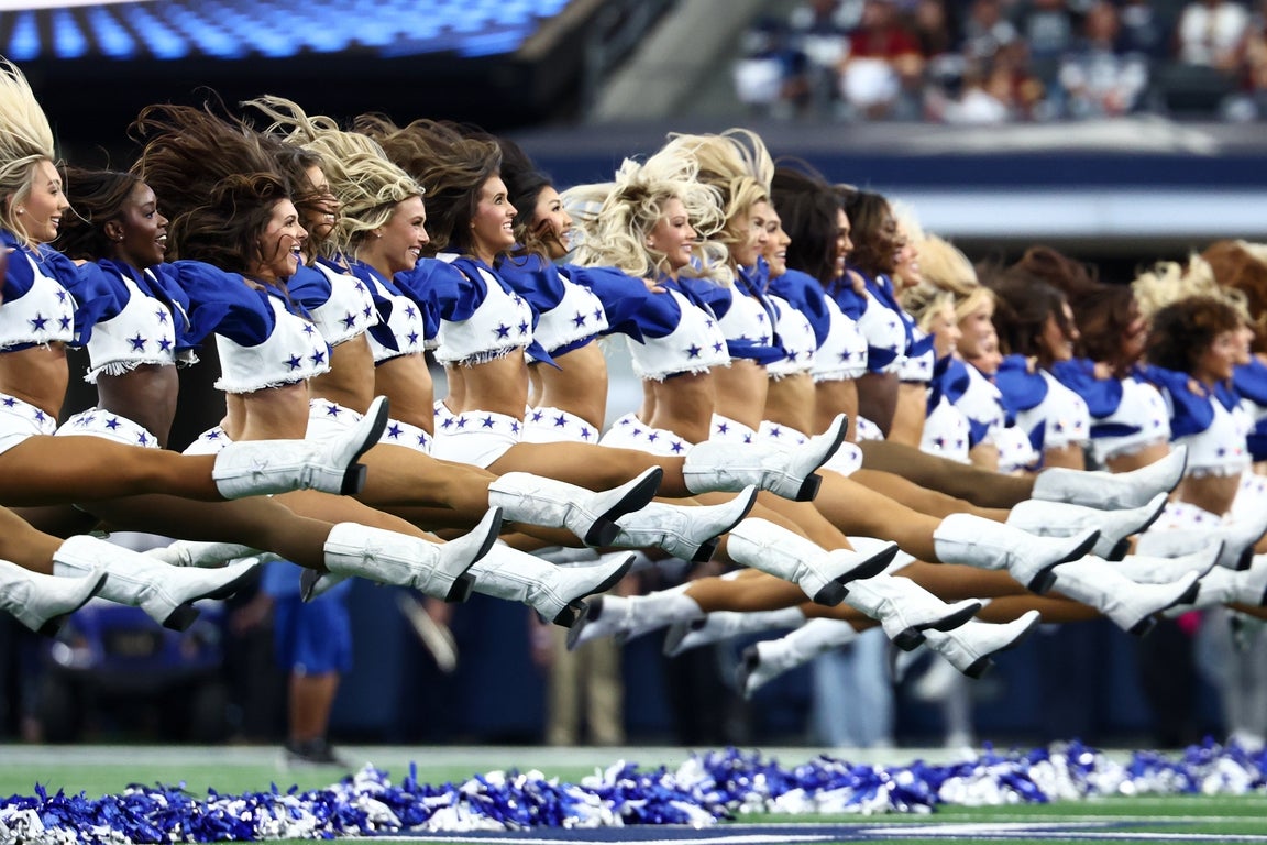 Fantastic photos highlight the Dallas Cowboys Cheerleaders and the art ...