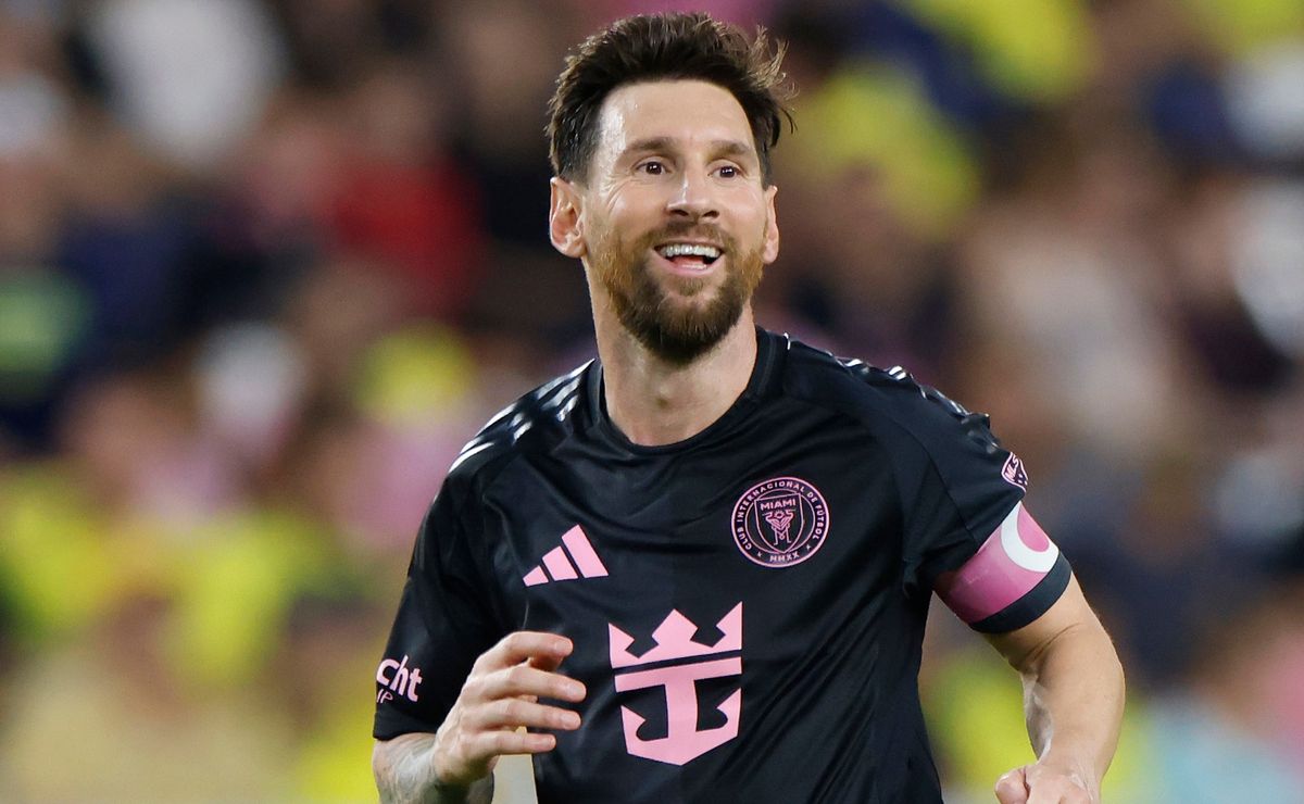 Lionel Messi breaks historic Argentina record after winning ninth ...