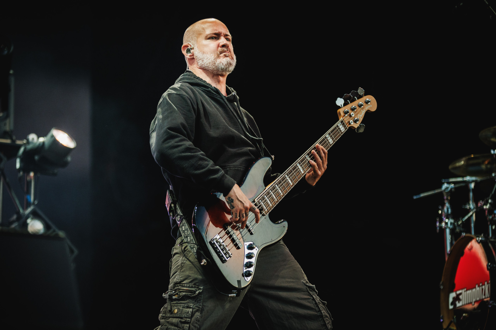 Bass player Sam Rivers dies at 48