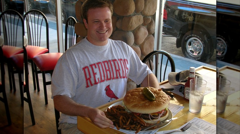 16 Of The Most Epic Restaurant Food Challenges Across The US