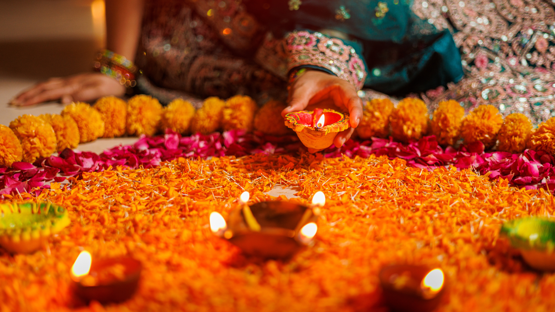 Diwali foods: see what people eat during the Festival of Lights