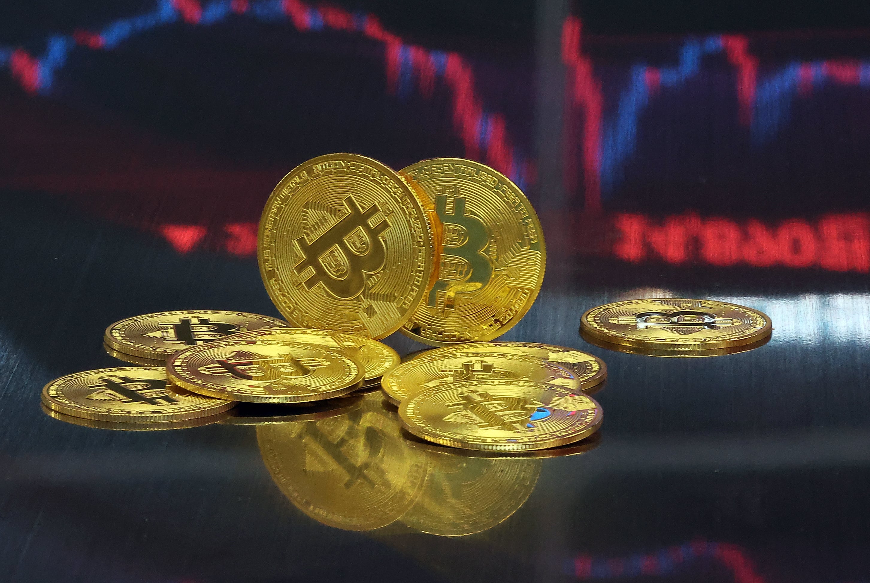 Cryptocurrency expert predicts Bitcoin drop to $40,000