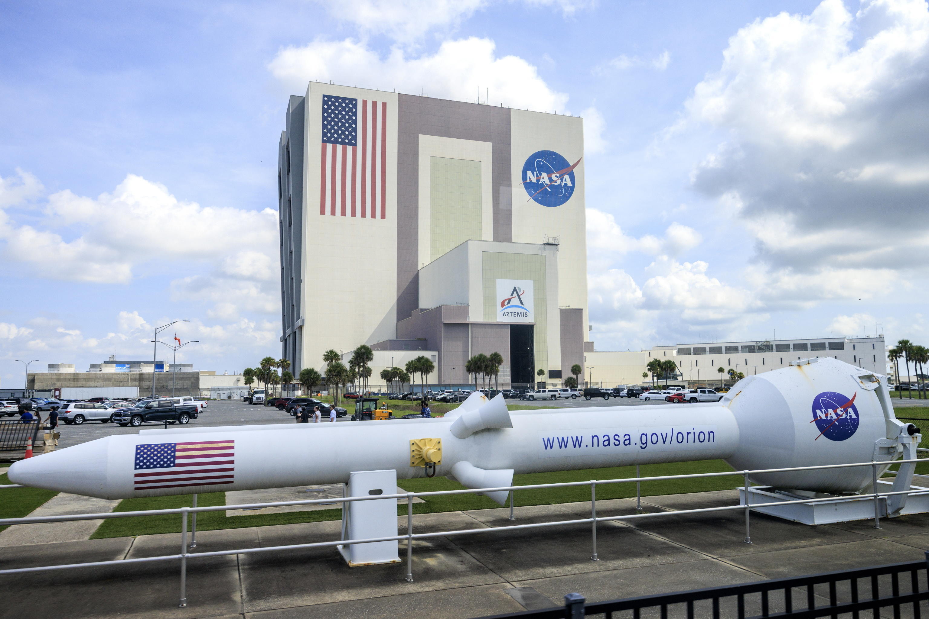 Jim Modarelli, il tocco lucano dietro il logo della Nasa