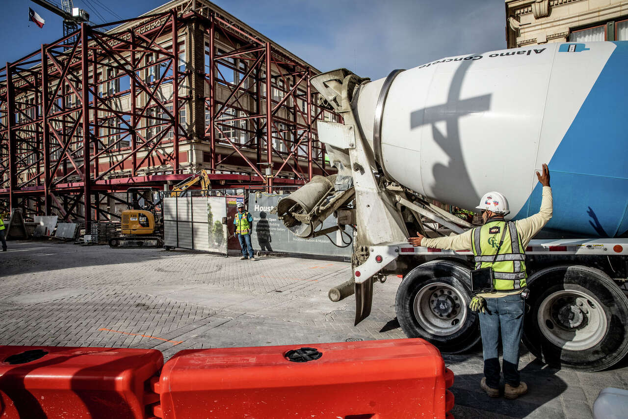 Alamo leader no longer in charge of $550 million makeover