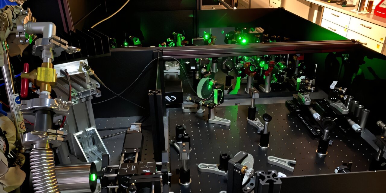 2D devices have hidden cavities that can modify electronic behavior