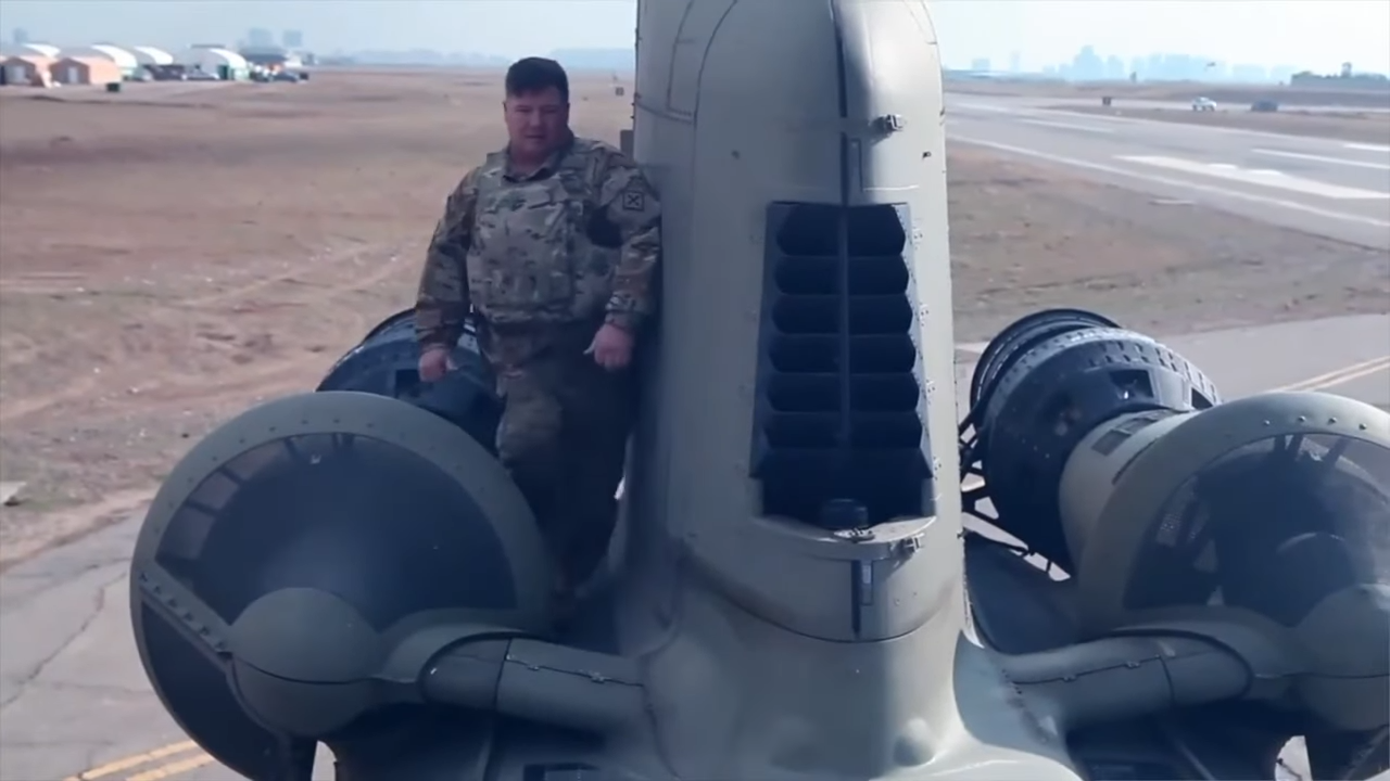 How Jet Engines Survive Without Any Front Protection