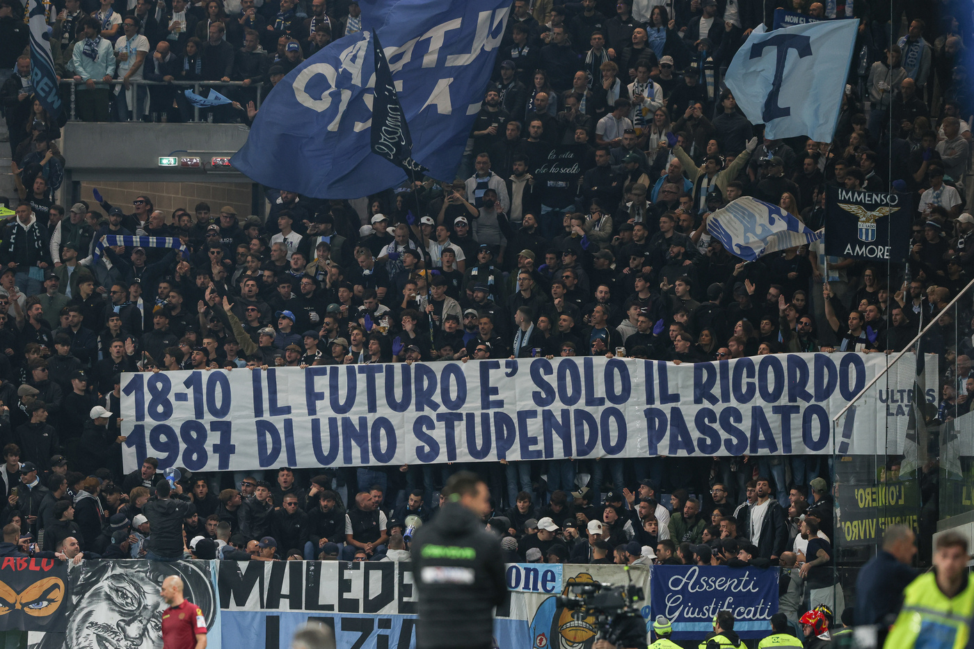 Ultras Lazio a Bergamo: lo striscione per l’anniversario della nascita ...