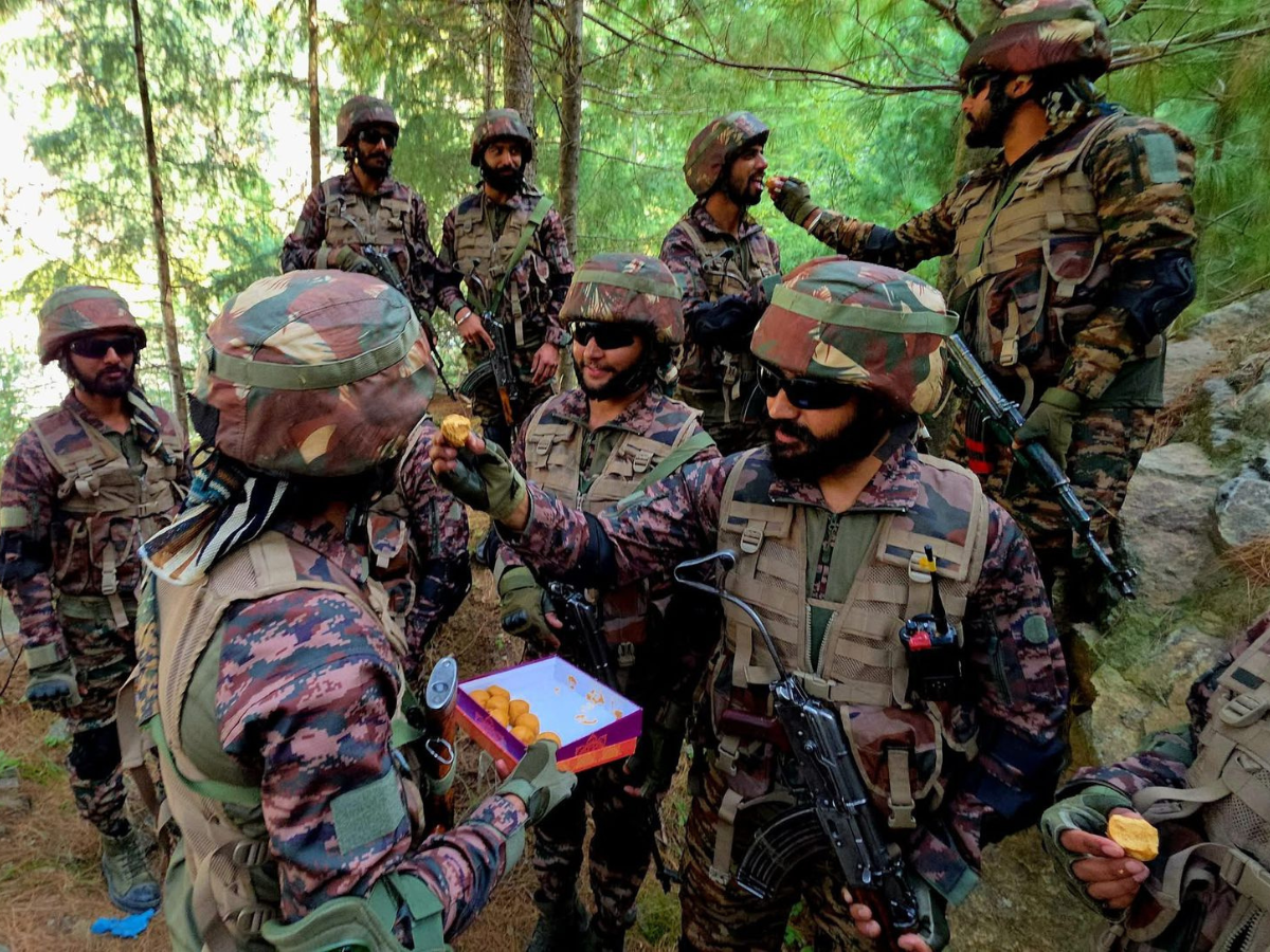 Diwali on the LoC: Indian Army Lights Up Forward Posts in Kupwara with ...