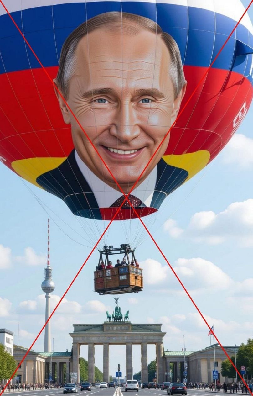 Did pro-Russian supporters fly a Putin hot air balloon in Berlin?
