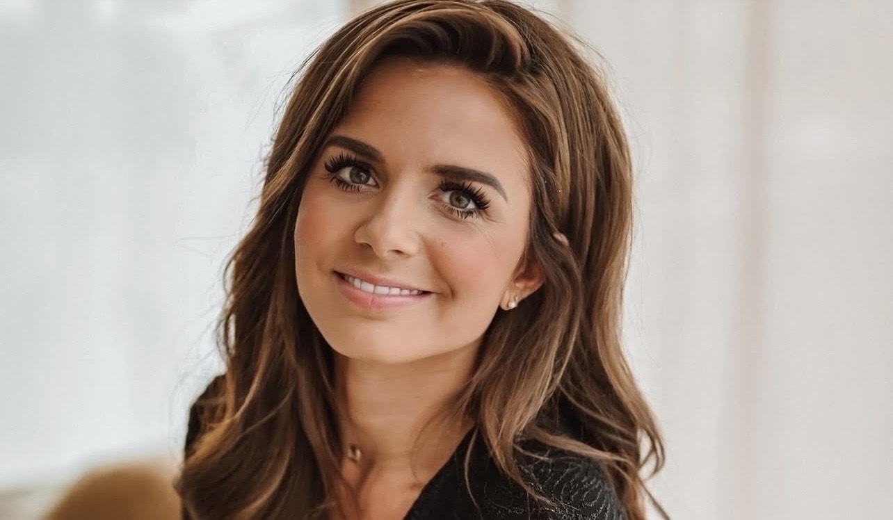 Michelle Bollen hint op nieuwe liefde na polyamoreuze breuk: 'Heb het ...