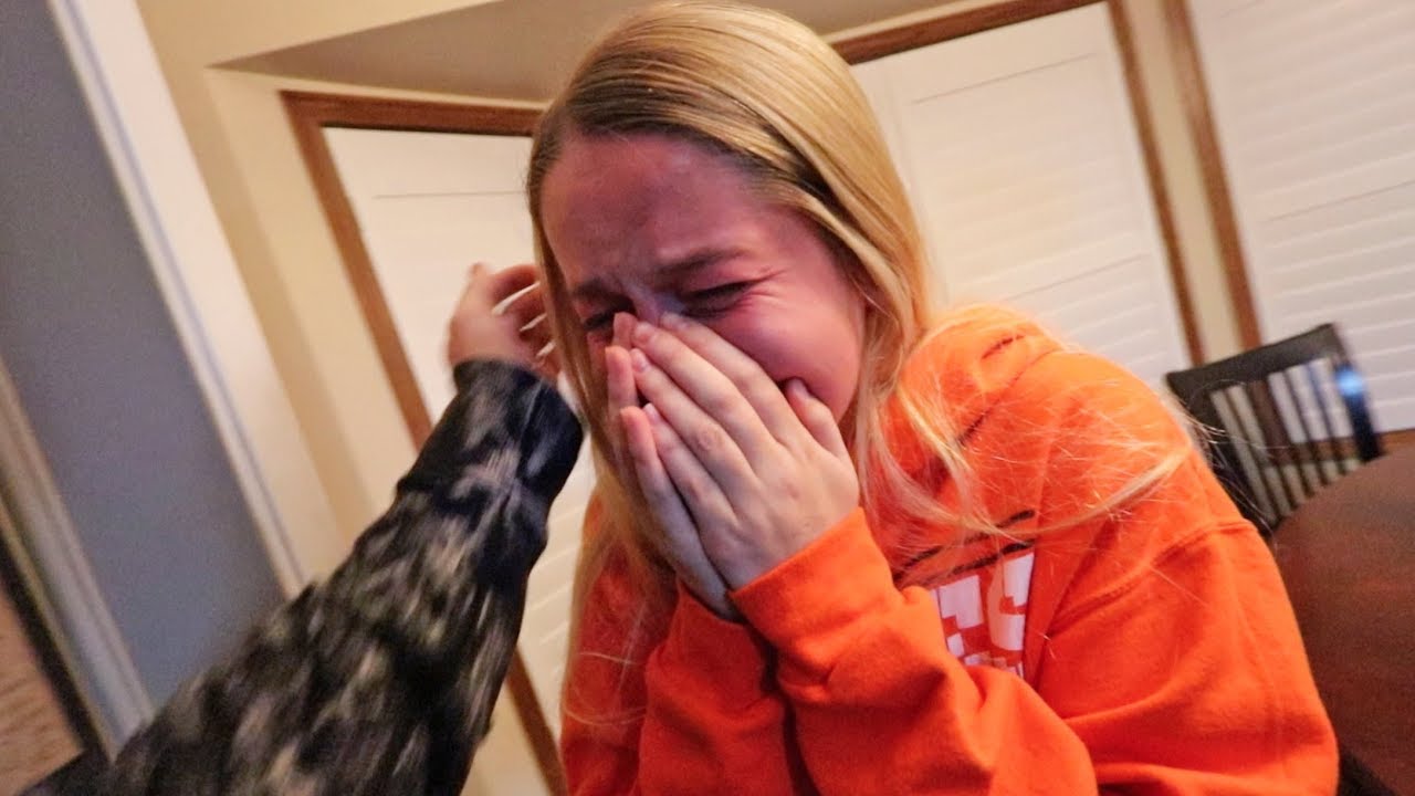 My sister's birthday surprise captured with epic reaction