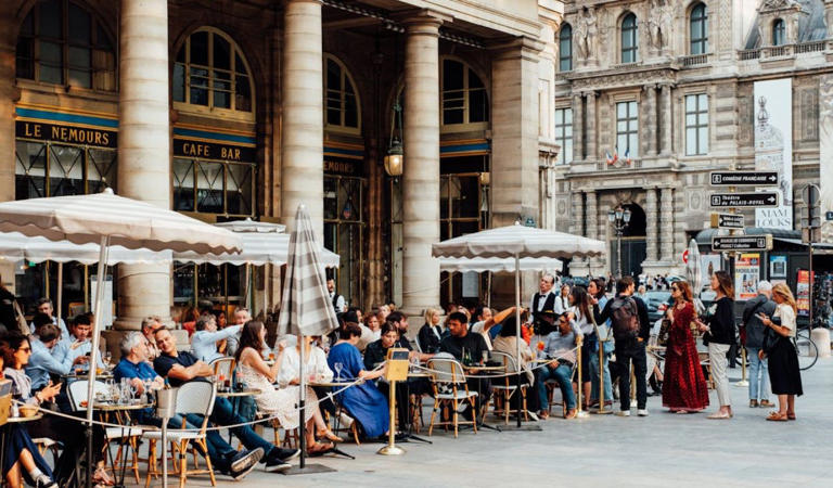 How to Spot Tourist Trap Restaurants in Europe Before You Sit Down