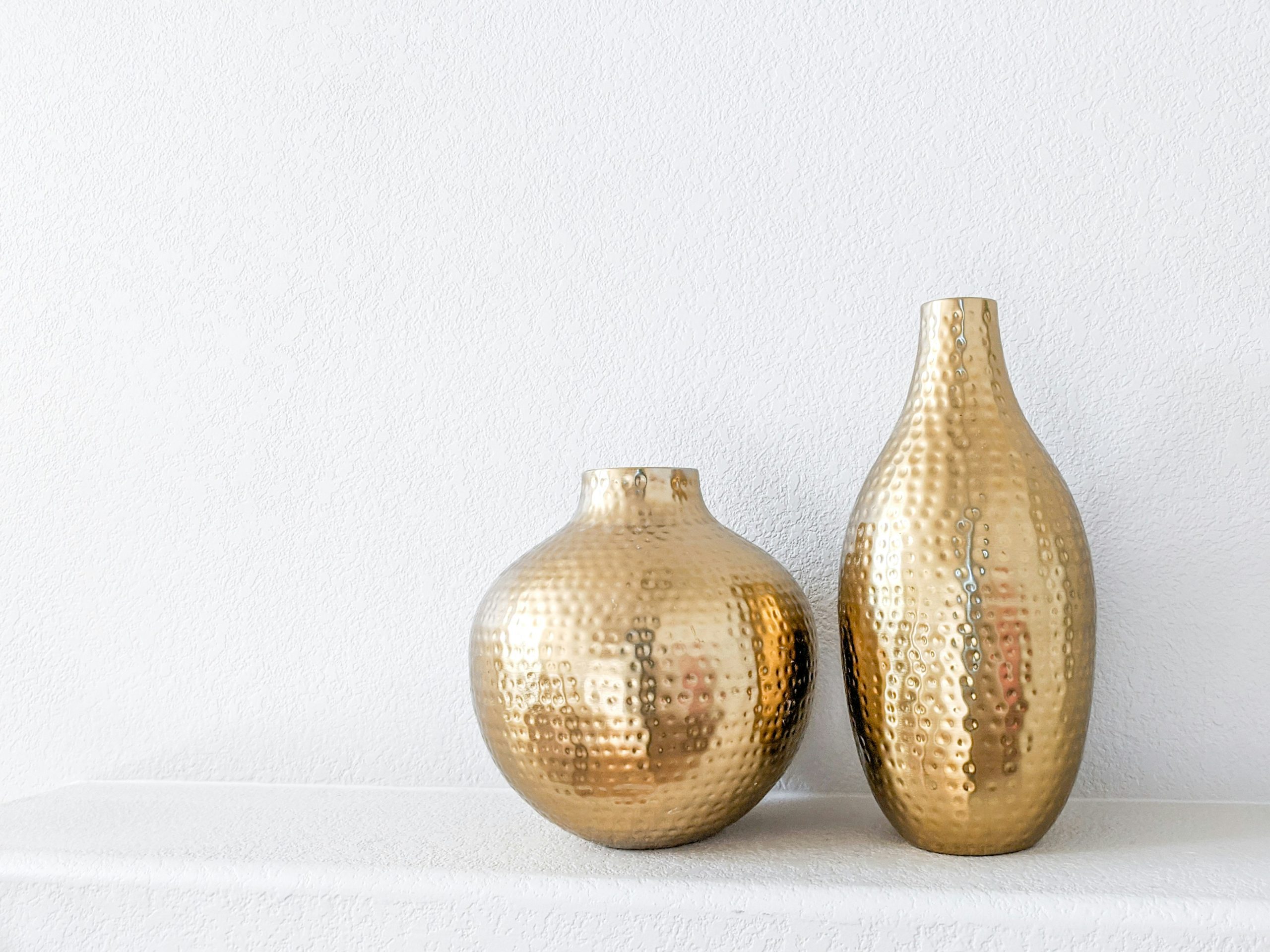 Tips in Cleaning Delicate Décor