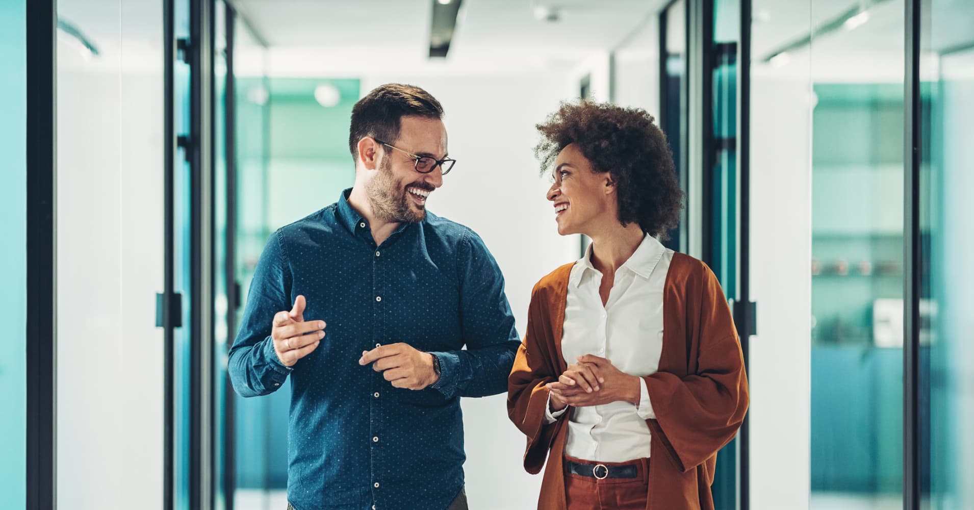 Master these 3 social skills to succeed at work, says Ivy League ...