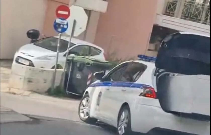 ΕΔΕ για τη μεταφορά… ψυγείου με περιπολικό!