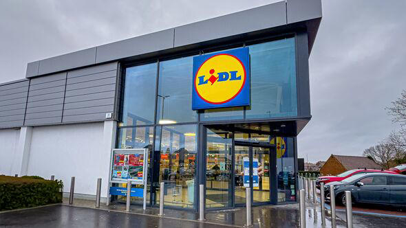 Lidl to close UK supermarkets for 3 days