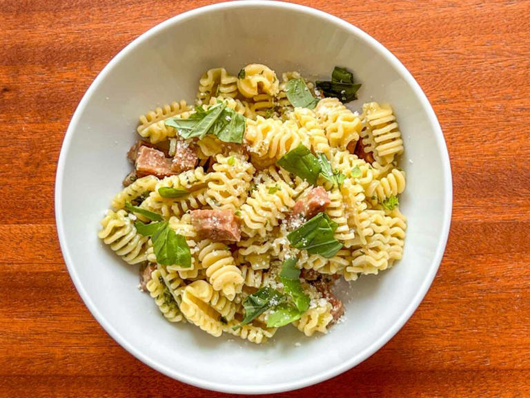 Tasty Pistachio Pasta Recipe with Mortadella