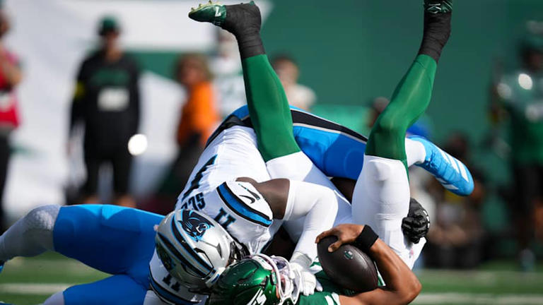 Derrick Brown and Nic Scourton key Panthers' season-best sack fest vs. Jets