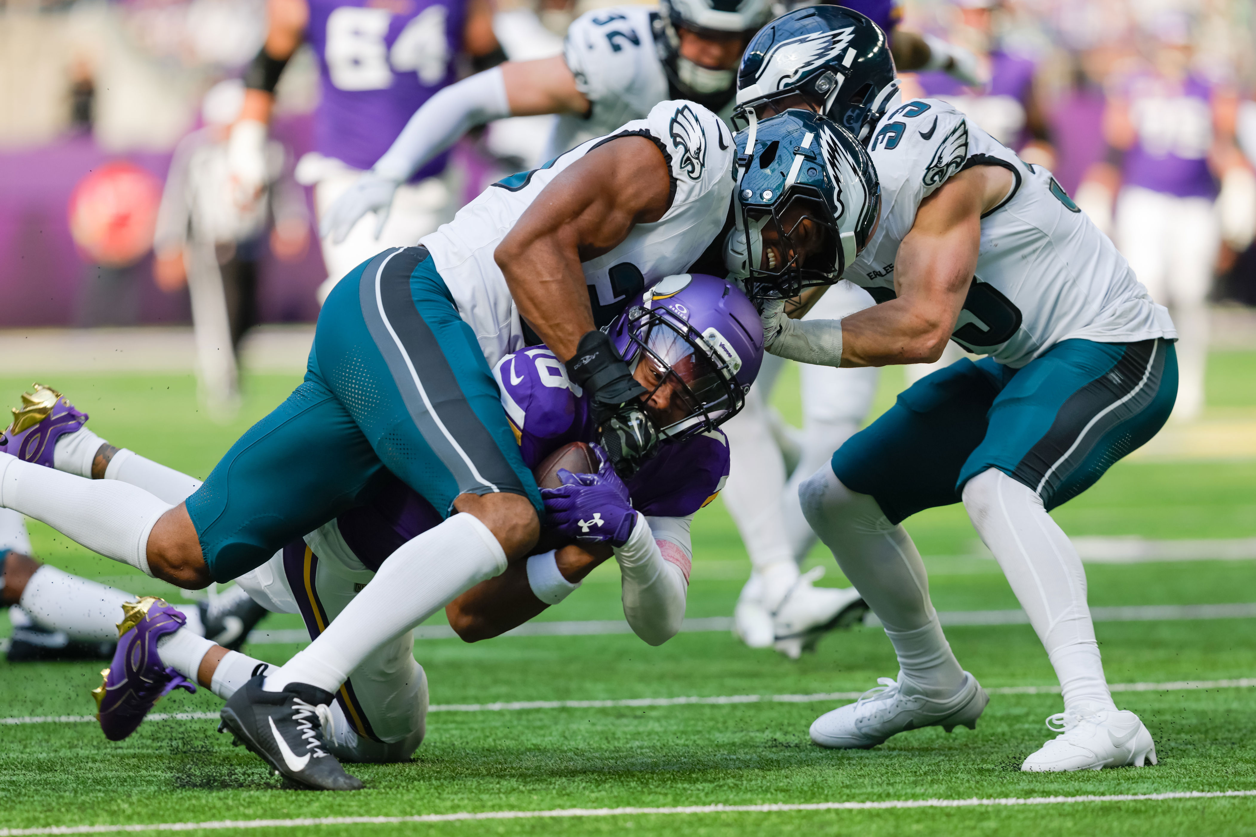 Vikings piled up yards but the Eagles' red zone defense refused to break