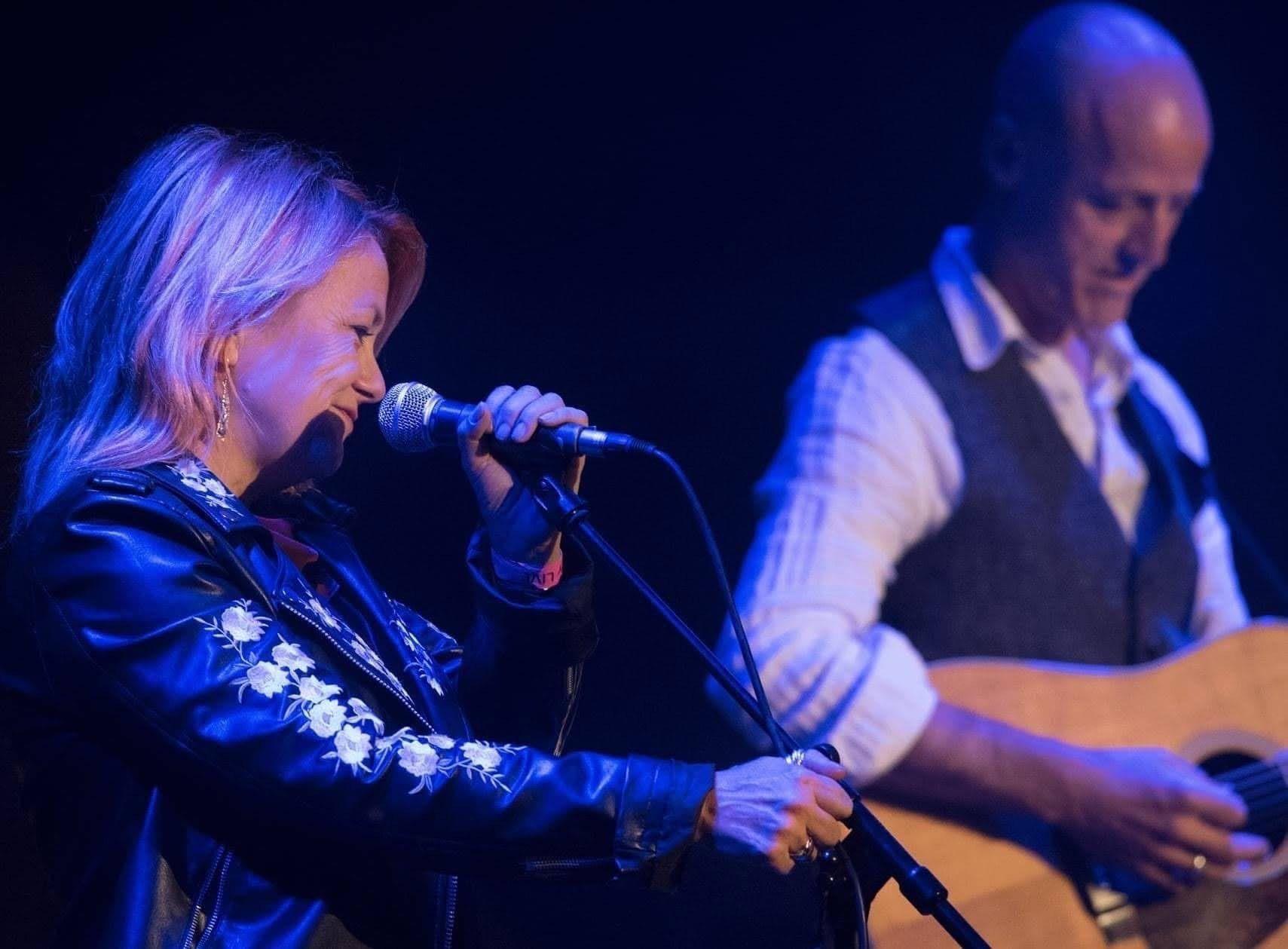 Internationally acclaimed folk duo performing in Leslie