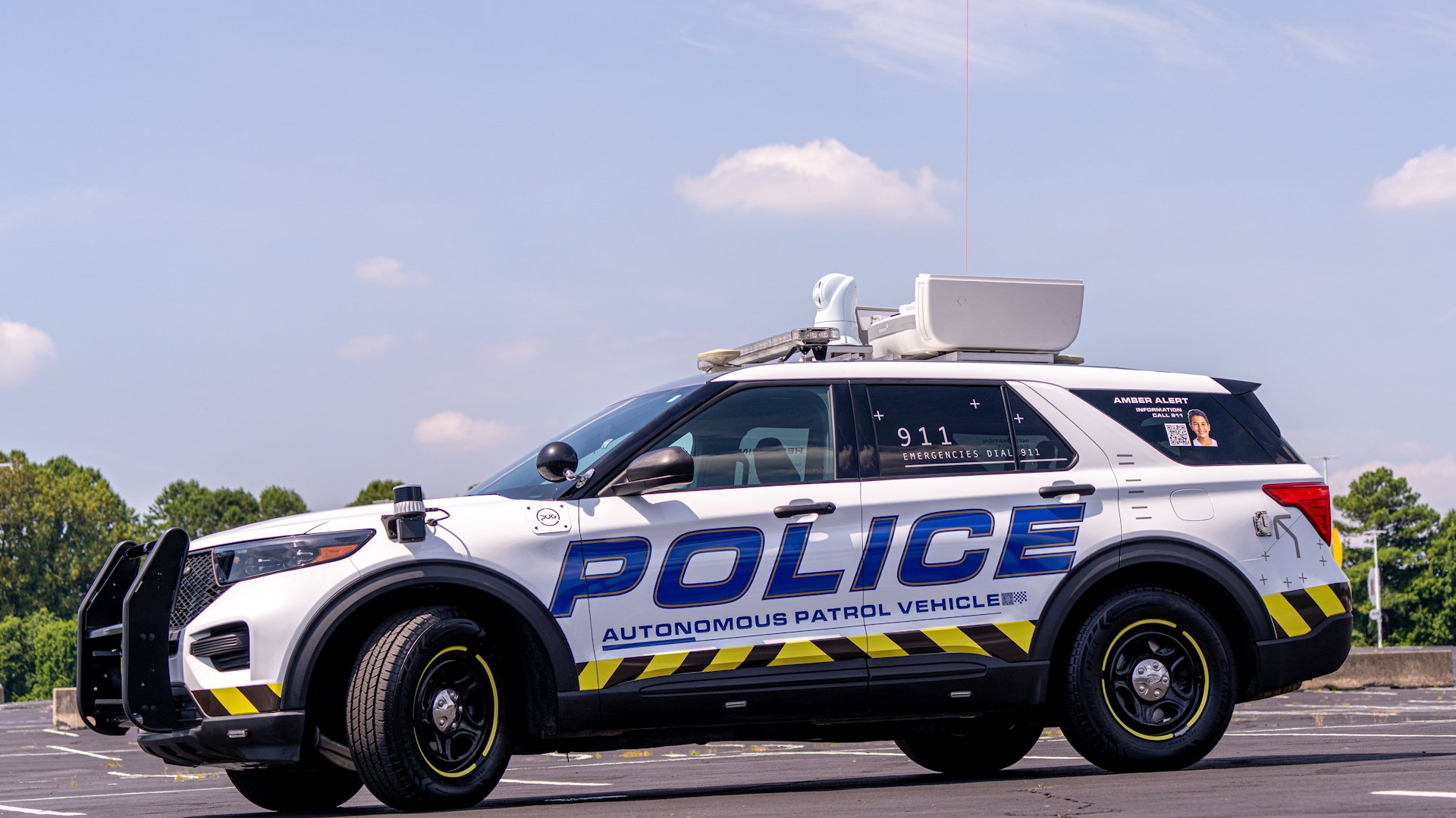 US police unveil Robocop car: Drives itself and releases drone to catch ...