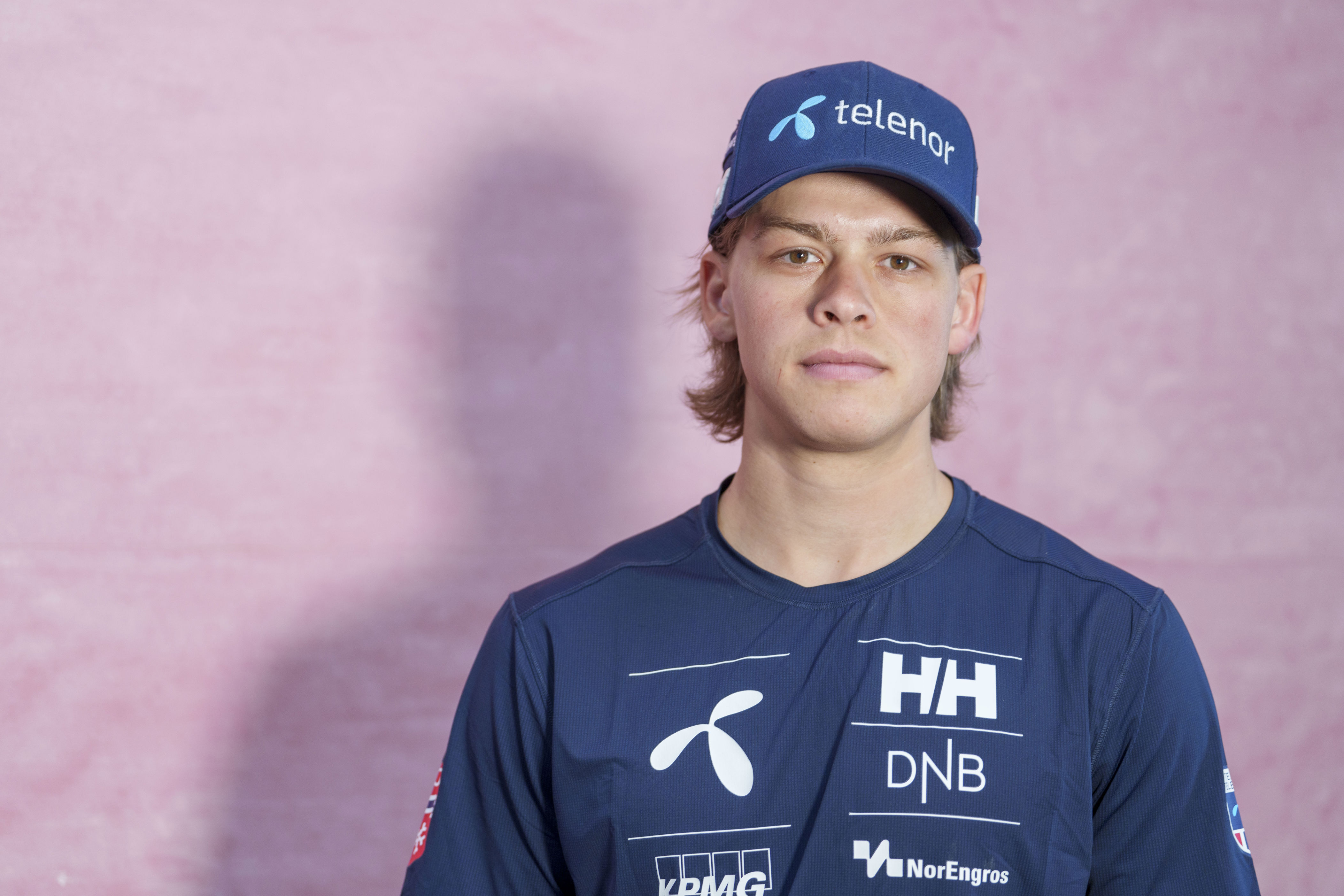 TV 2: Alpinisten Alexander Steen Olsen må trekke seg fra ...