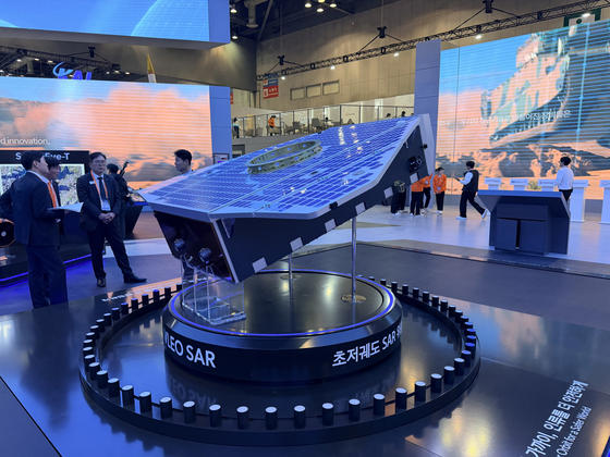 From Hanwha to LIG Nex1, firepower and future of fighting on display at ADEX