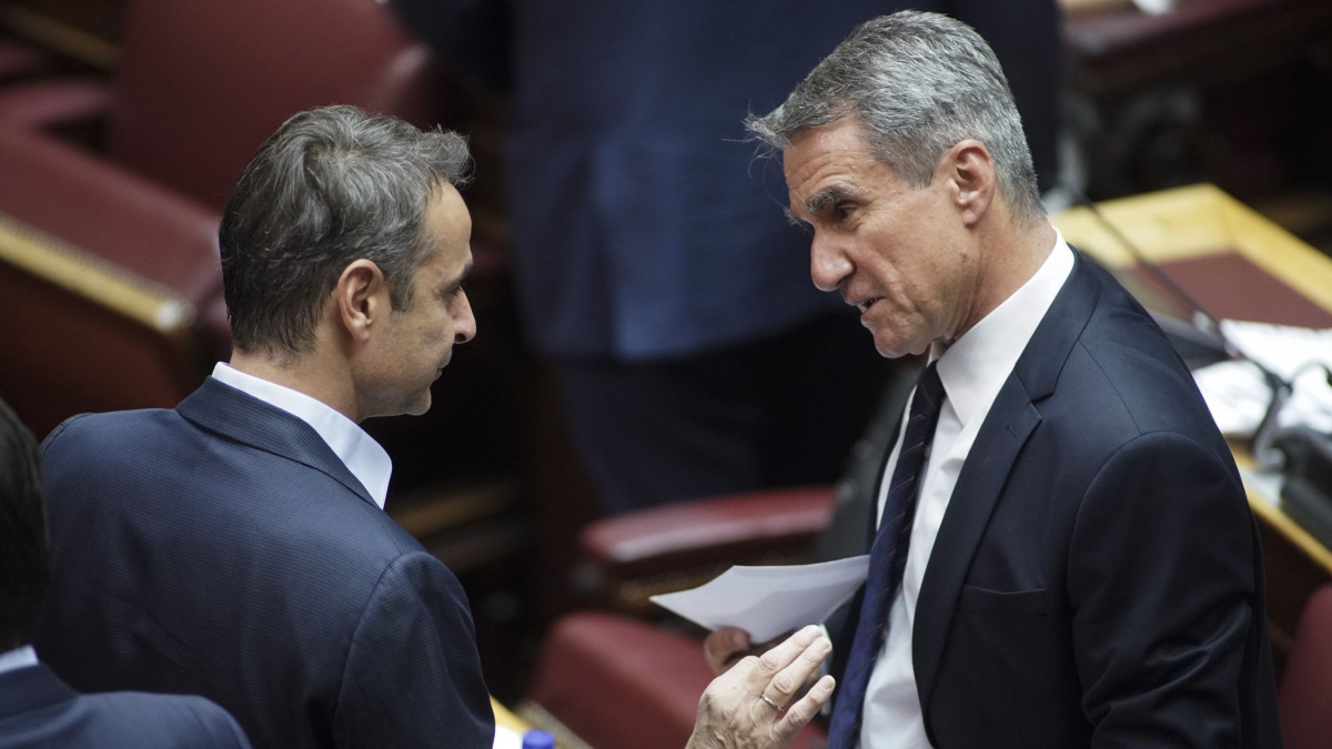 Λοβέρδος: Στη Νέα Δημοκρατία με εκτιμούν - Έφυγα από ένα χώρο με τοξικό ...