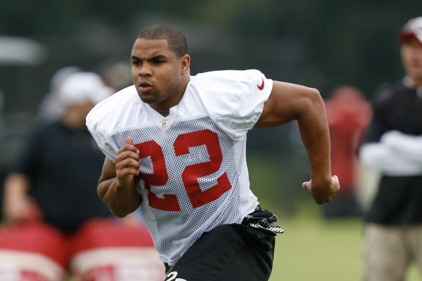 Former NFL All-Pro running back Doug Martin died while in Oakland ...