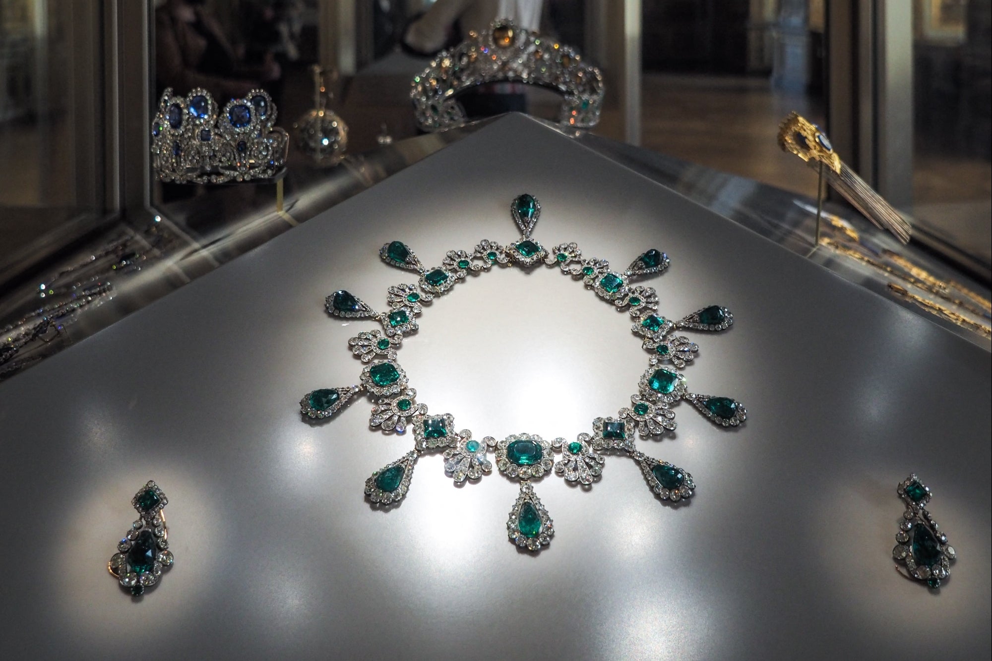 Here's What to Know About the Louvre Jewelry Heist: 'Like a Scenario ...