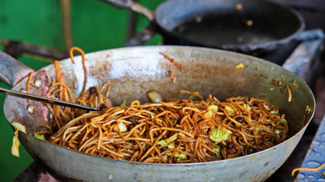 6 dishes that are “Chinese”but are not from China