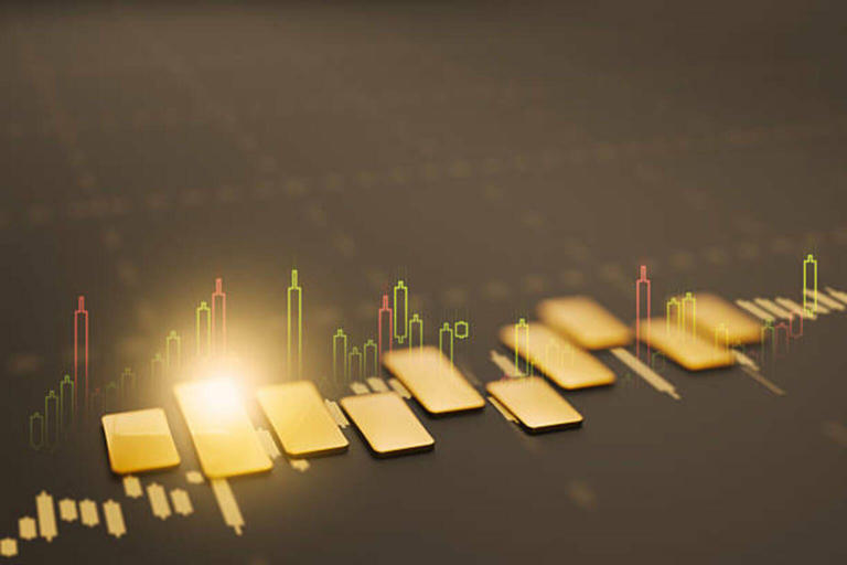 Higher gold prices can be compatible with higher equity prices – strategist