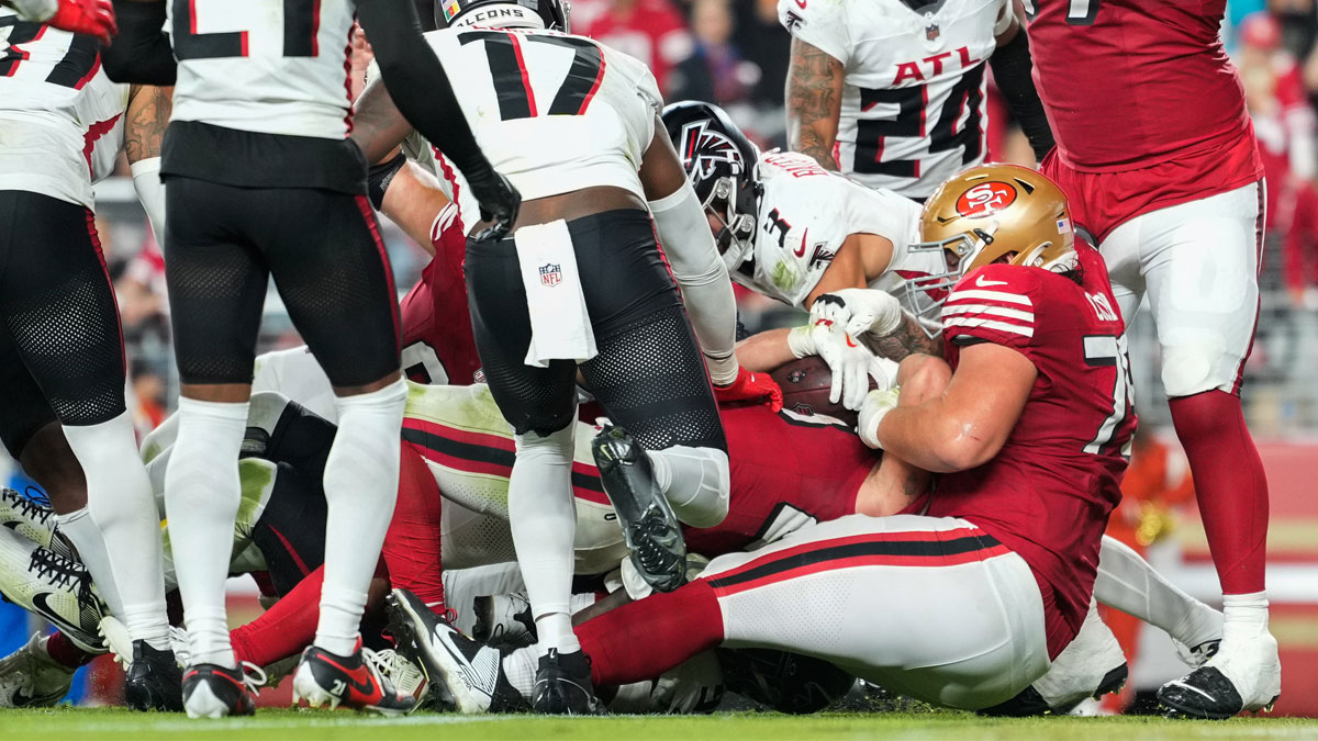 49ers O-line's Christian McCaffrey push helps seal Week 7 win over Falcons