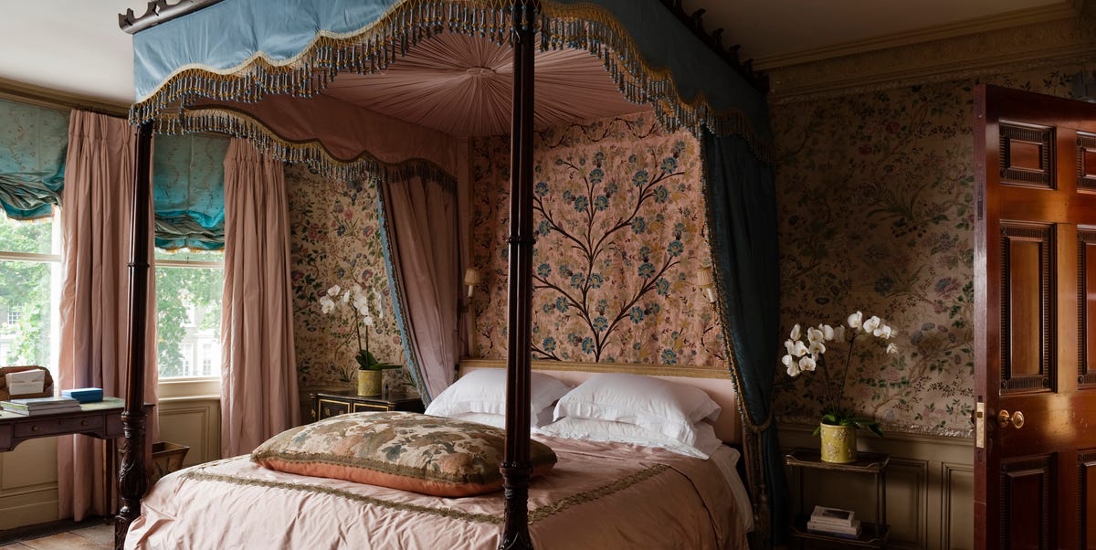 These types of furniture don't exist anymore—but they should