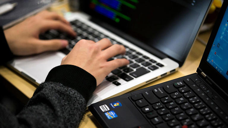 Canvas website down for students after AWS outage