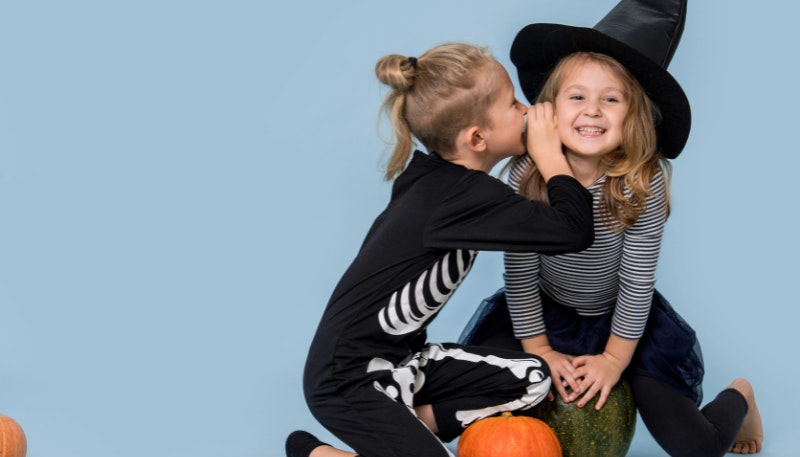 46 frightfully funny Halloween jokes for kids to get your little ghoul ...