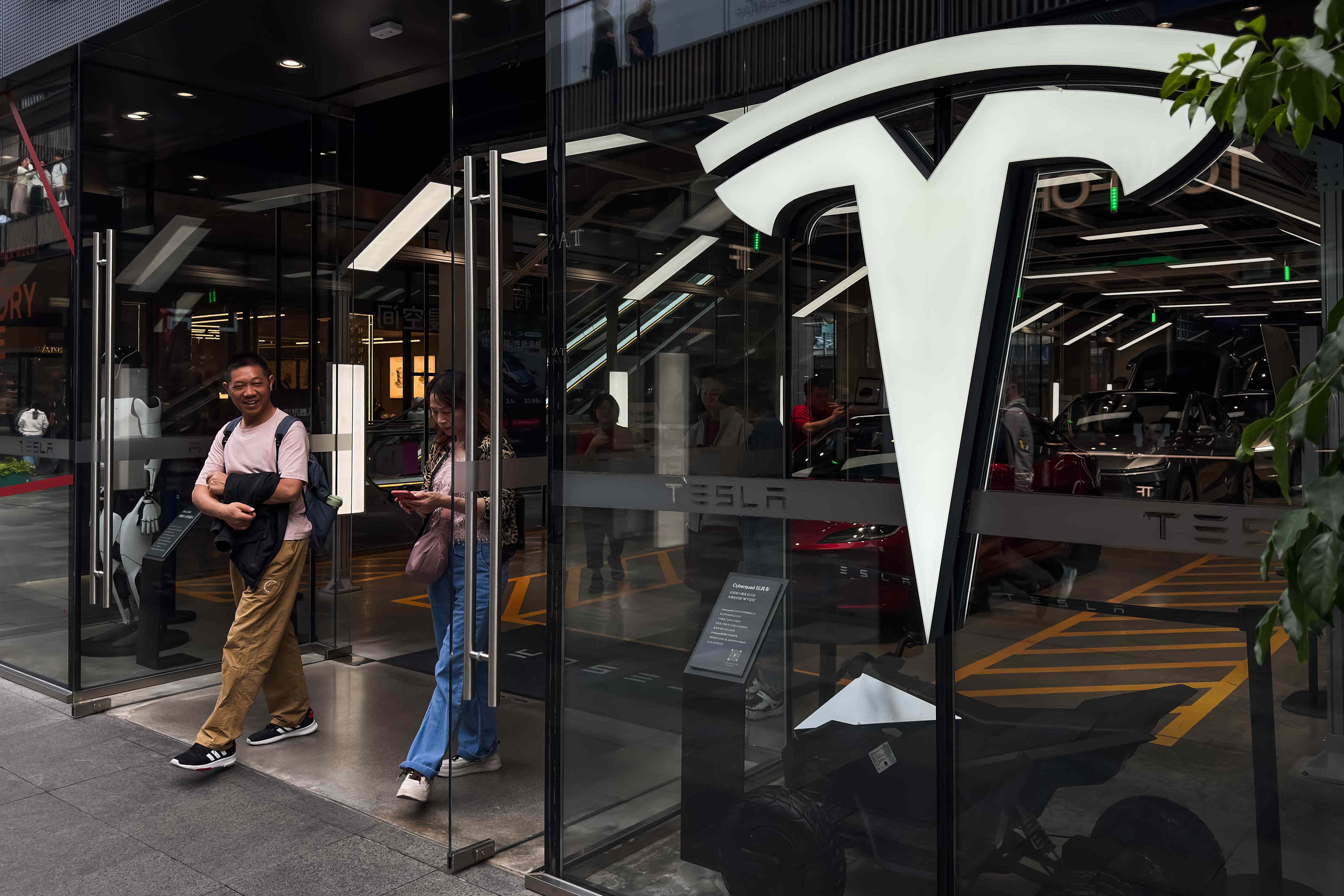 Here's How Much Traders Expect Tesla Stock To Move After Earnings This Week