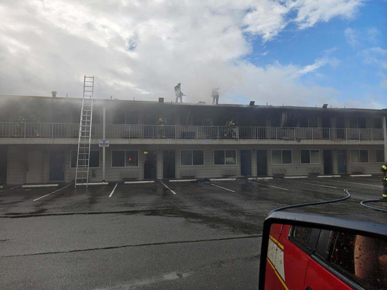 Fire damages motel in Tumwater, fire official says