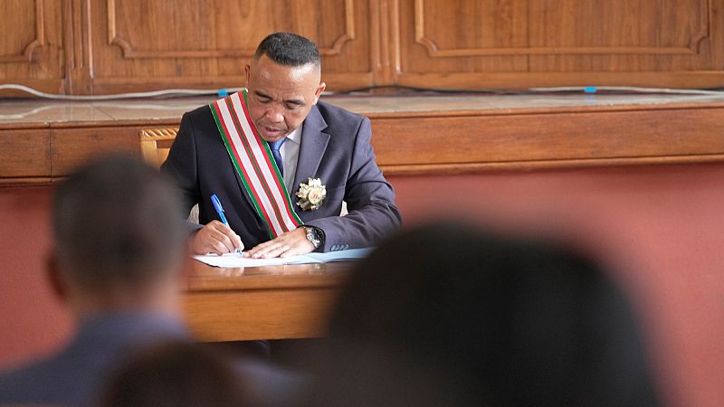Madagascar coup leader Michael Randrianirina names businessman as new ...