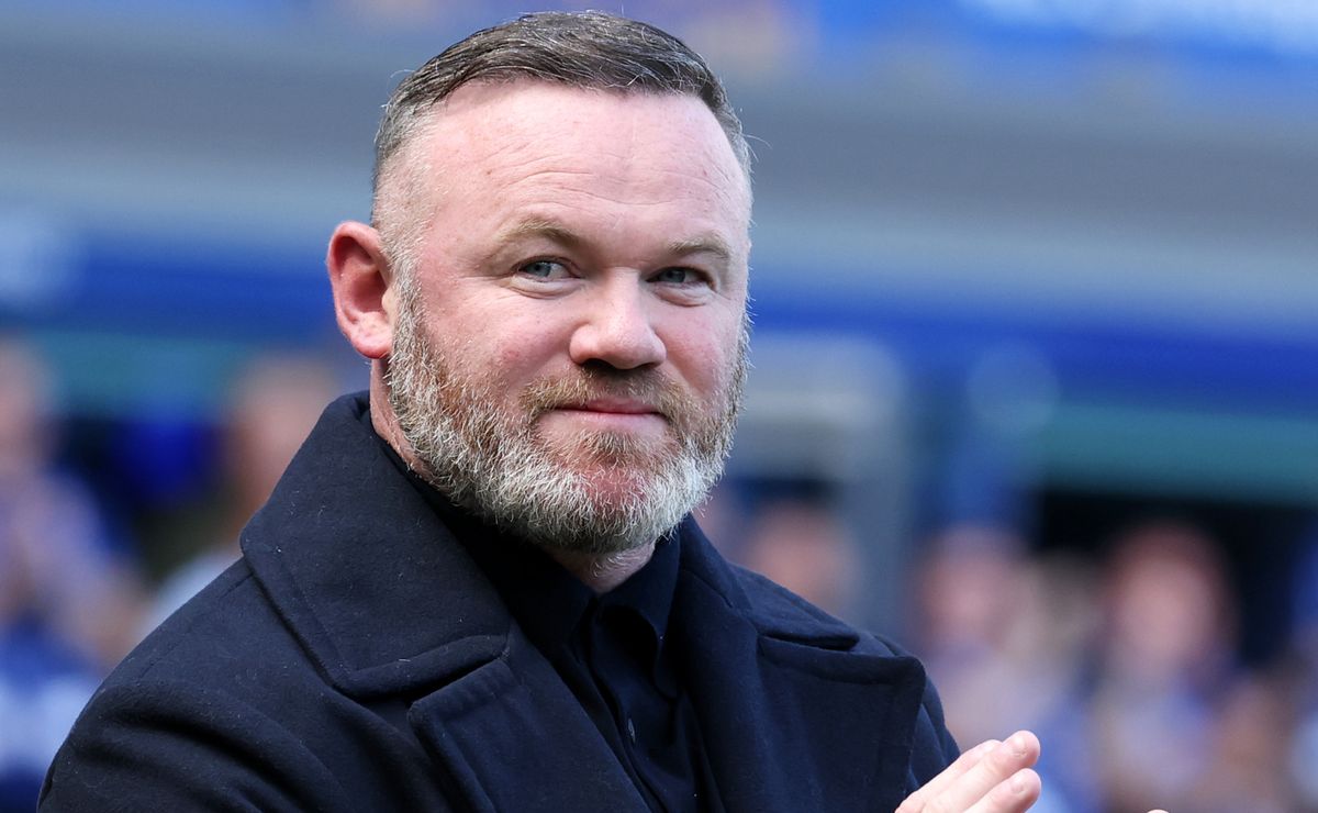 Man United legend Wayne Rooney delivers harsh criticism on a $171 ...
