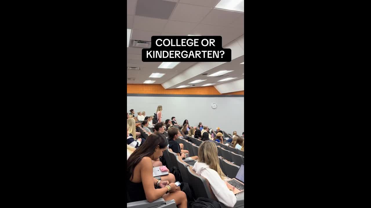 Professor gives student a “time out” for tardiness—TikTok clip racks up ...